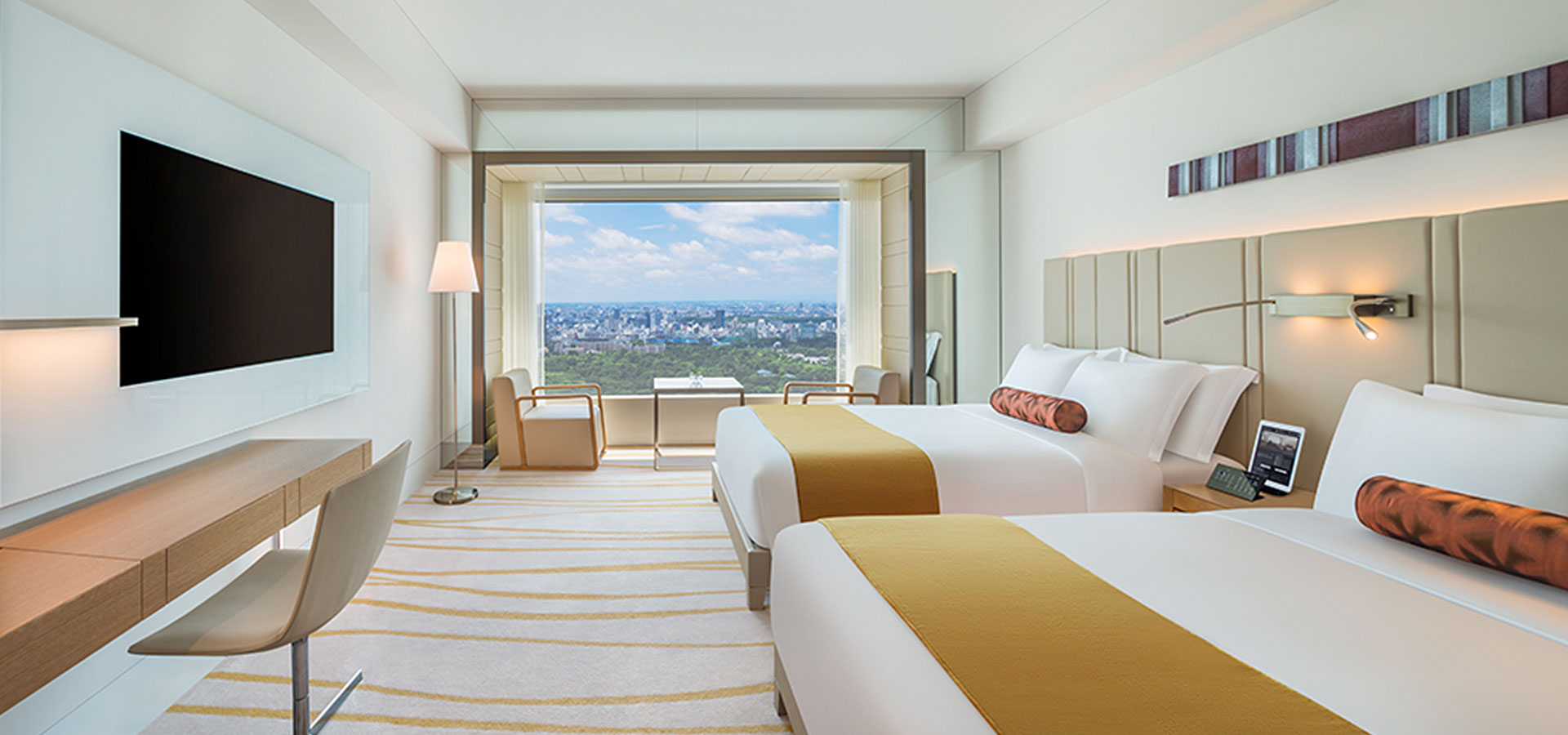 Deluxe Premier Twin with Extra bed - The Prince Gallery Tokyo Kioicho ...
