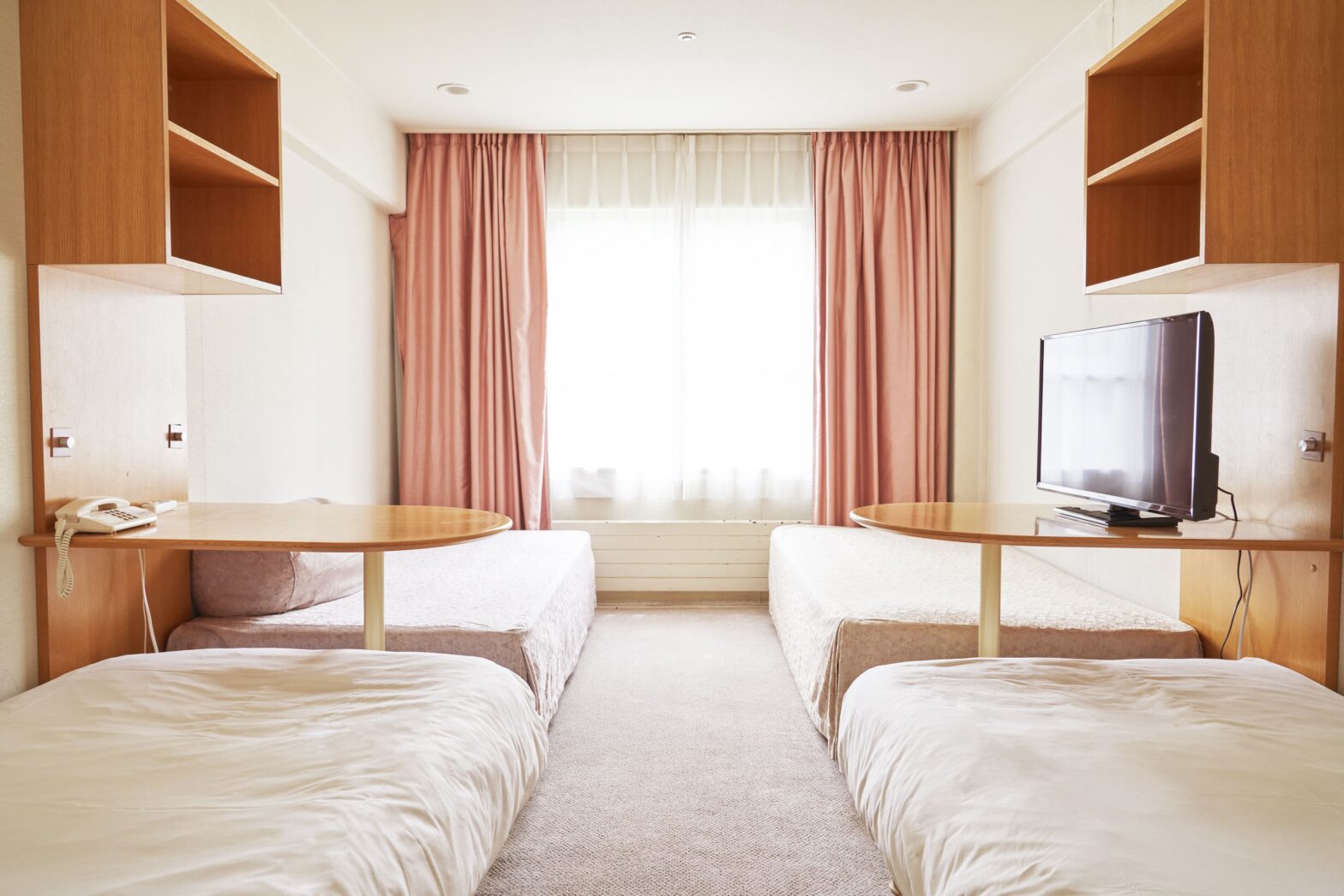 Guest Rooms - Manza Kogen Hotel - Official website