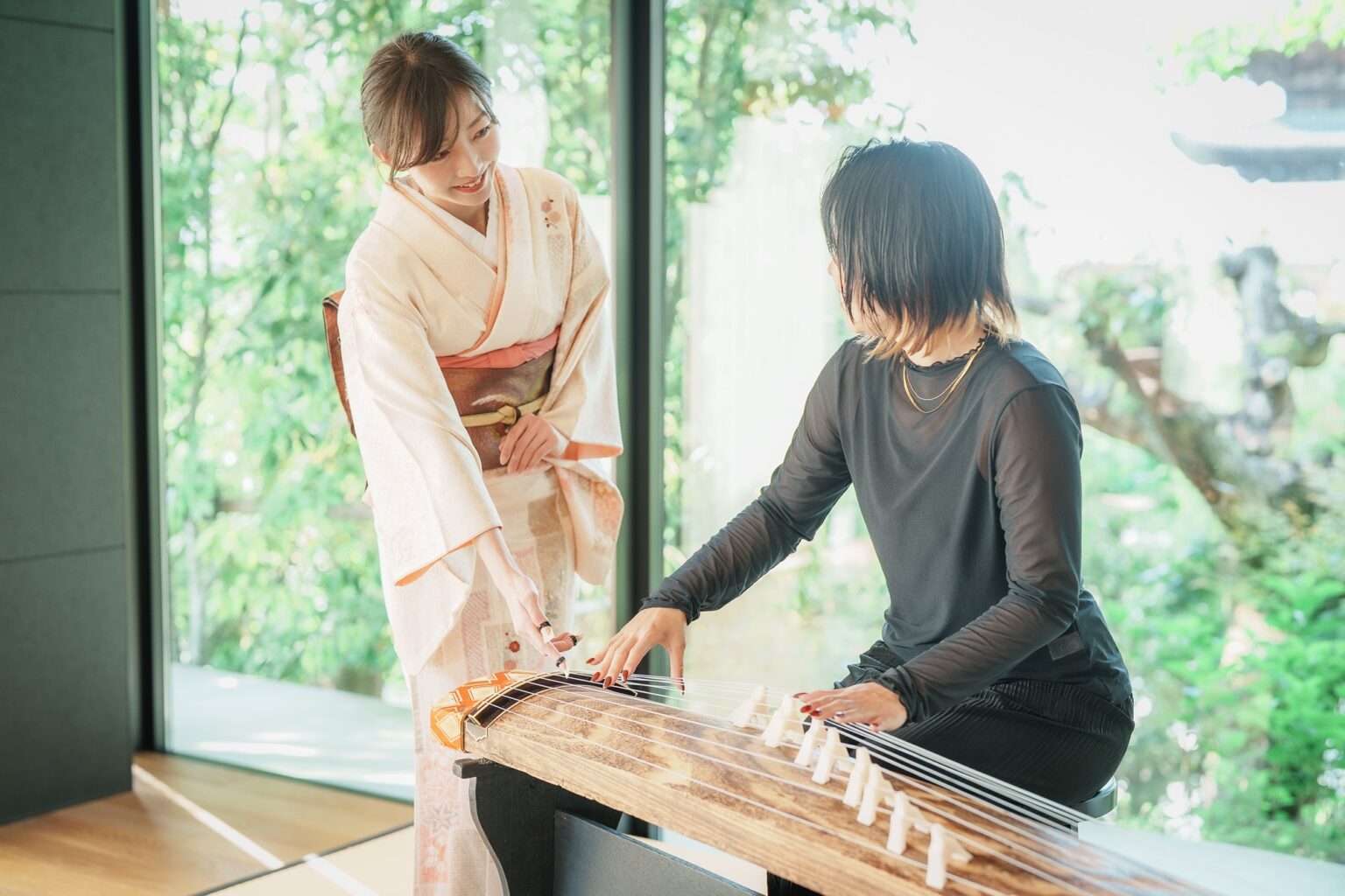 Traditional Japanese Instruments @guest lounge - Seiryu Kiyomizu