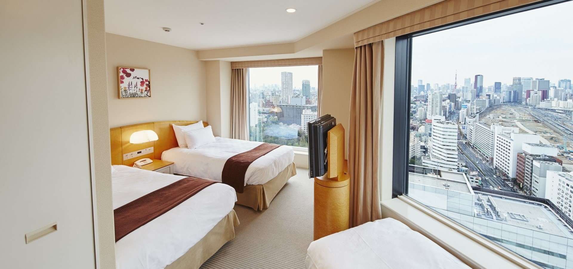 Corner Twin Room (28F, 29F) Main Tower , Accommodation in Shinagawa ...