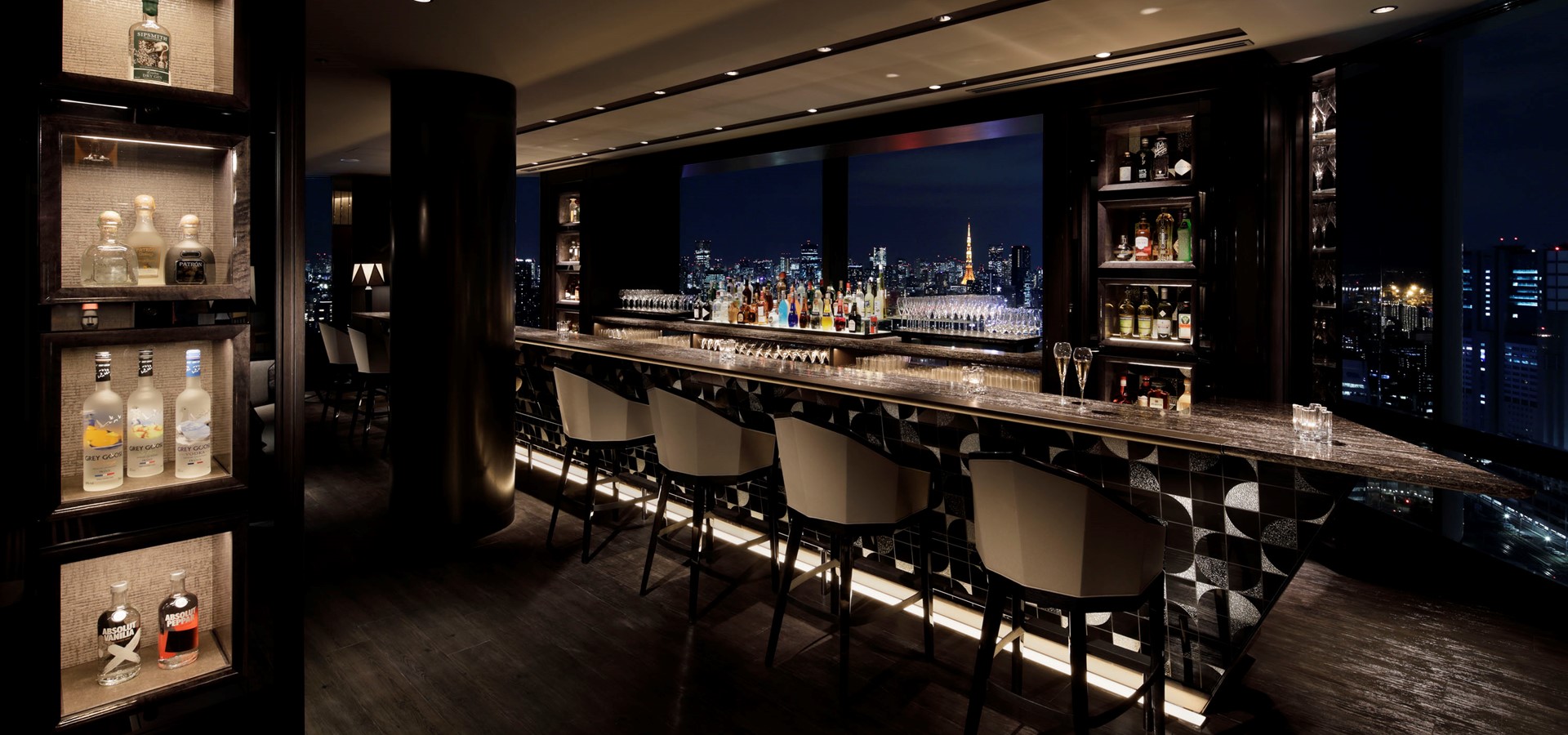 DINING & BAR TABLE 9 TOKYO , Restaurant - Shinagawa Prince Hotel