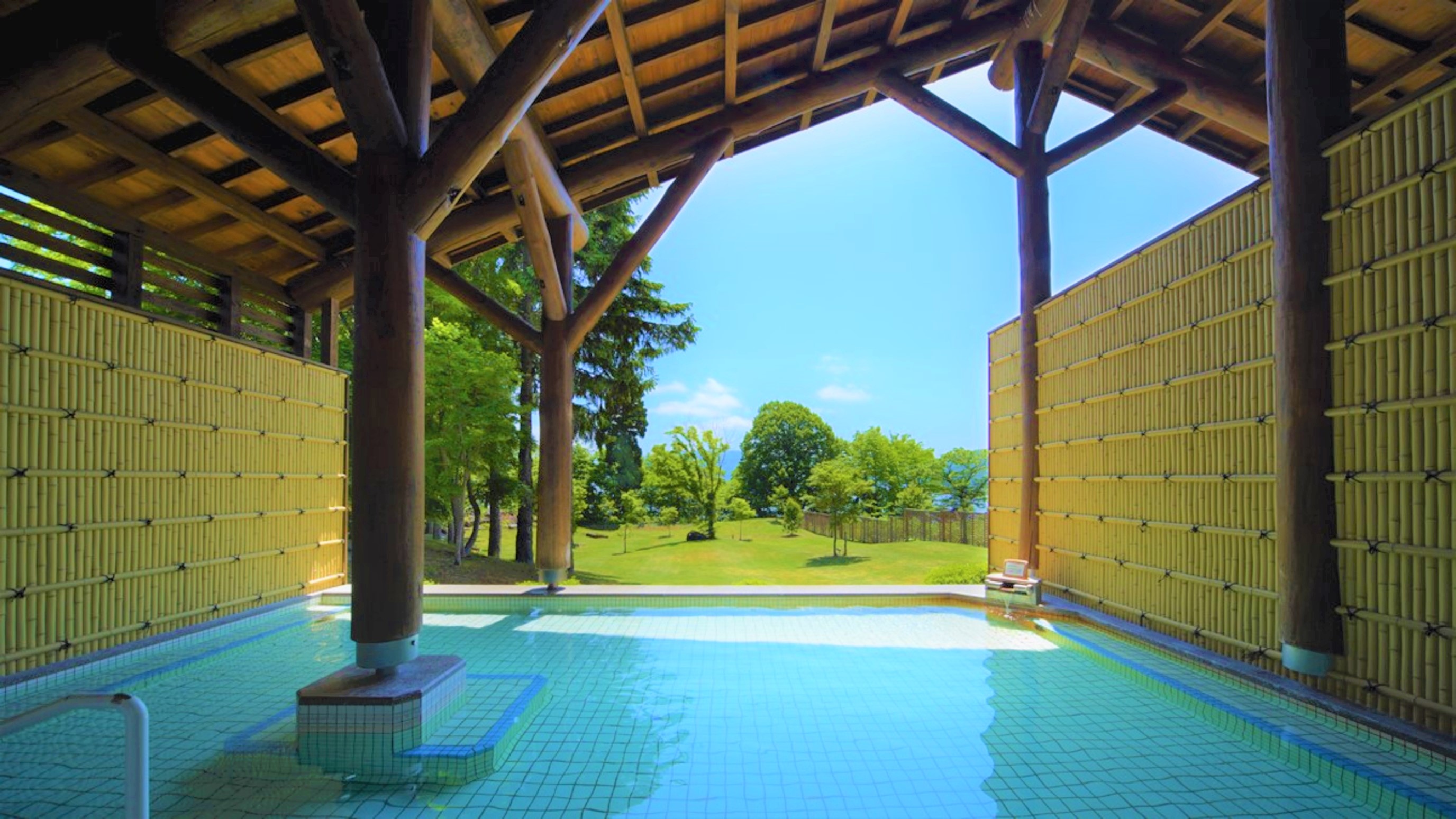 Lake Towada West Shore Hot Spring - Towada Prince Hotel